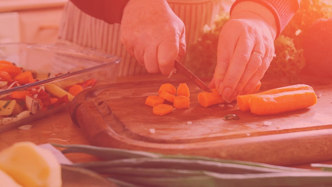 How to Treat Burns, Cuts and other Cooking and Kitchen Injuries